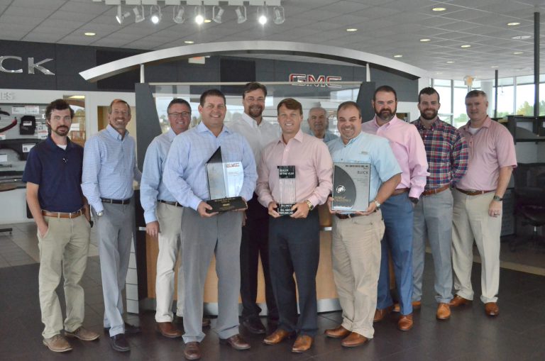 Bill Smith Buick GMC wins 2017 Dealer of the Year Award - The Cullman ...