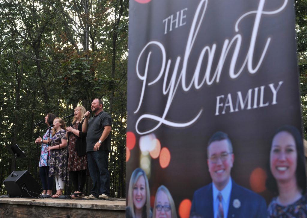 ‘Concerts in the Park’ series kicks off with The Pylant Family - The ...