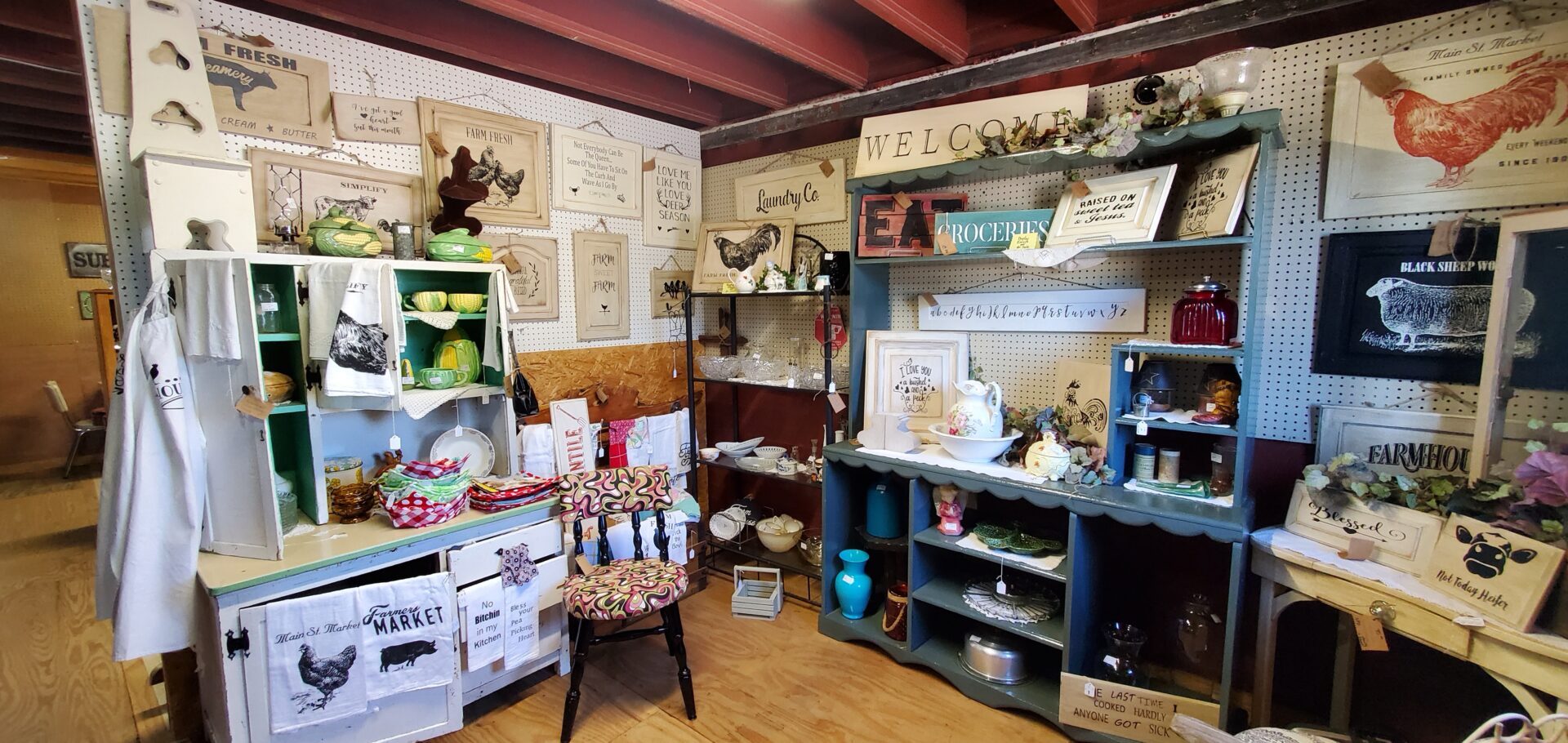 ‘We’re planning to keep on growing’: Easy Pickens Antique Market - The ...