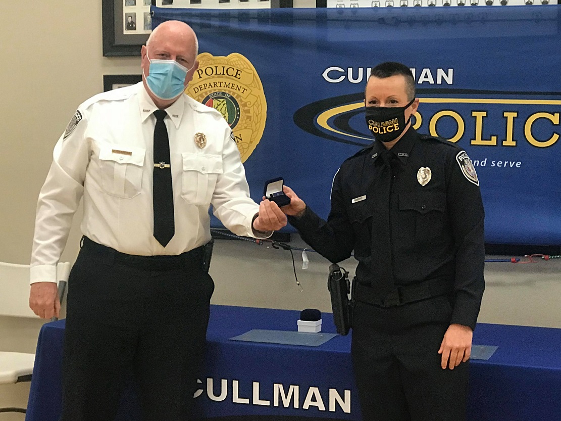 Service recognition: 4 CPD officers recognized for years of service ...