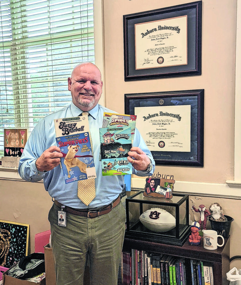 ‘Captain Comic Book’: East Elementary principal shares his love of ...
