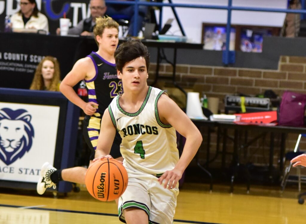 PREP BASKETBALL: 'Give all glory to God': Holly Pond's Sawyer Olinger ...