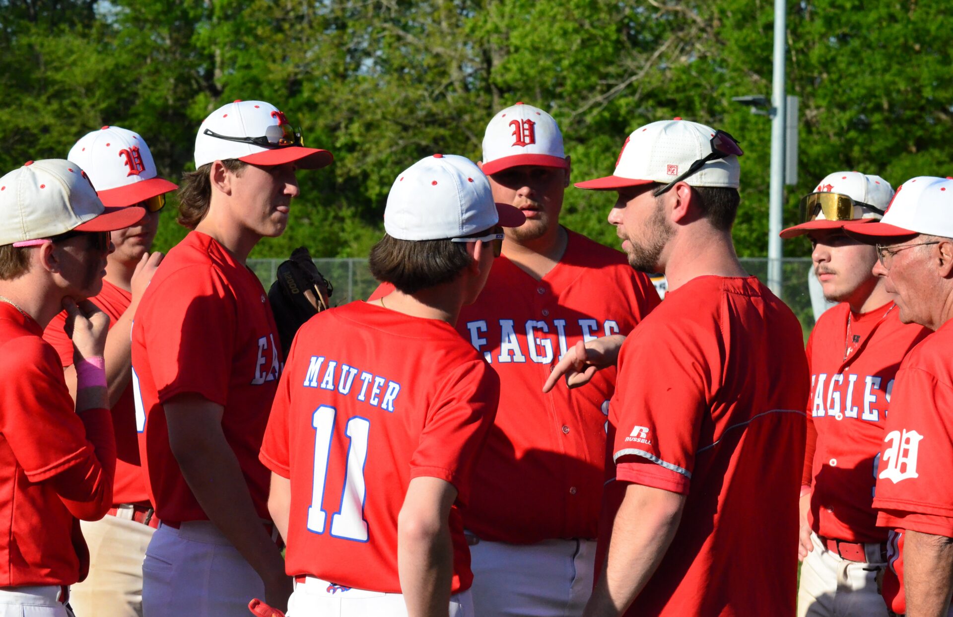 PREP BASEBALL PLAYOFFS: No. 7 Vinemont splits doubleheader at Phil ...