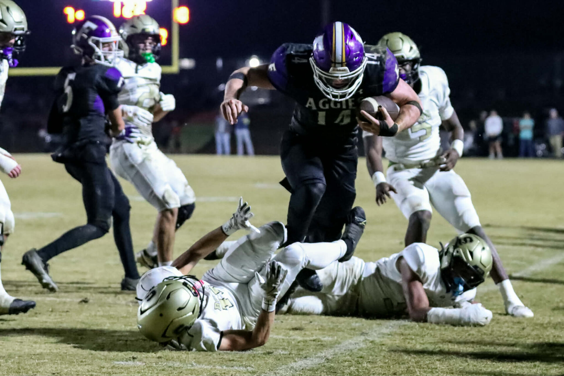 PREP FOOTBALL PLAYOFFS: No. 4 Fairview’s postseason run ends with 16-14 ...