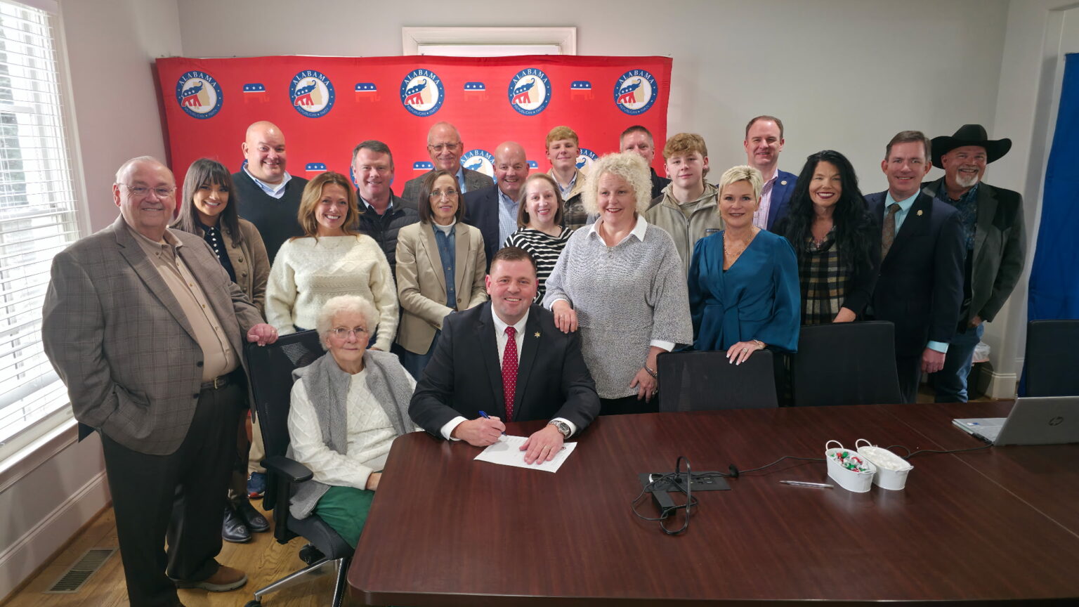 Gentry officially qualifies for Alabama Public Service Commission ...