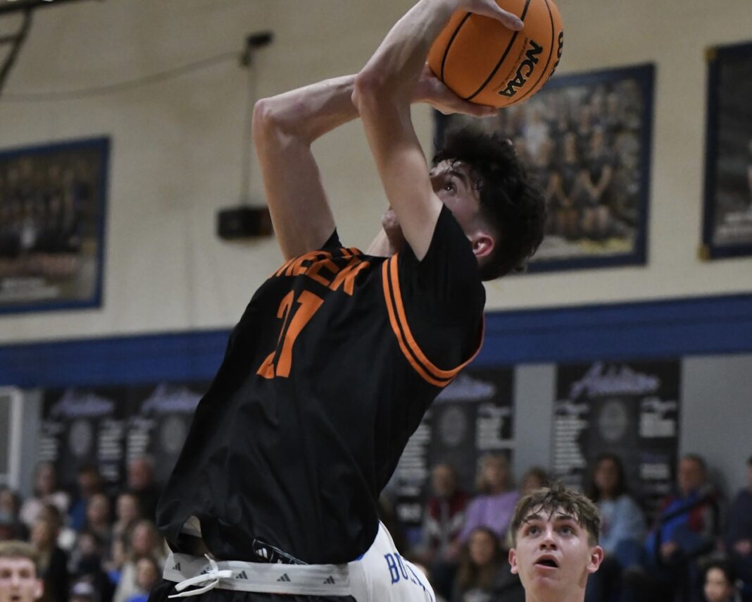 PREP BASKETBALL: Meek completes season sweep of Addison behind a ...